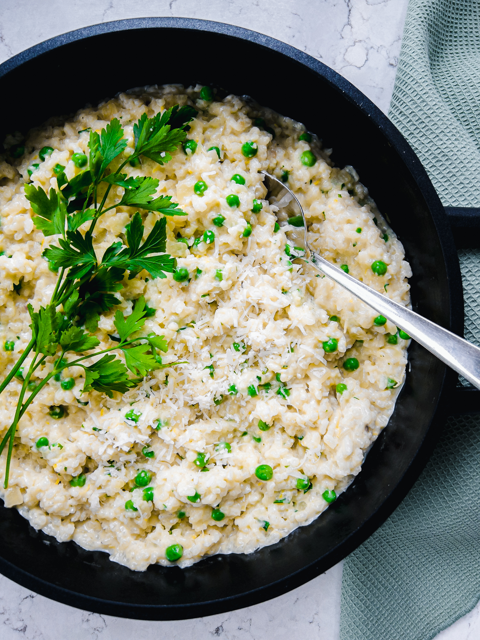 Lemon Pea Risotto (Oven Baked) - Family Meals
