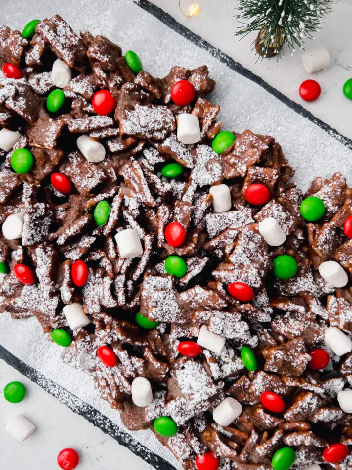 Elf Munch - Together to Eat - Family Meals